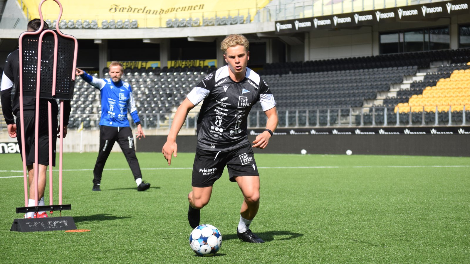 Lukas Gausdal fra start - Disse starter mot Raufoss / Start